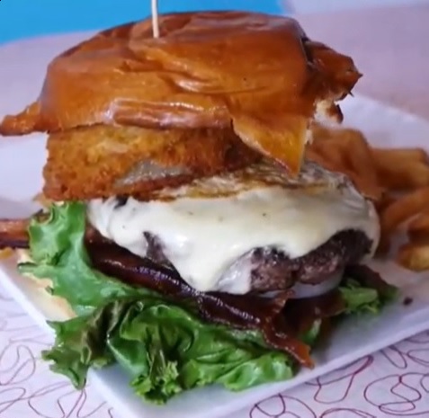 Restaurant Profile: Edgartown Diner | This Week on Martha's Vineyard
